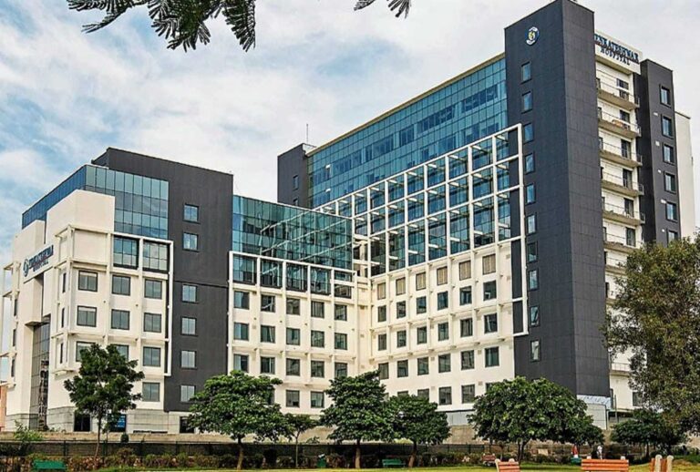 Venkateshwar Hospital Dwarka | Multispecialty Hospital | Shifam Health